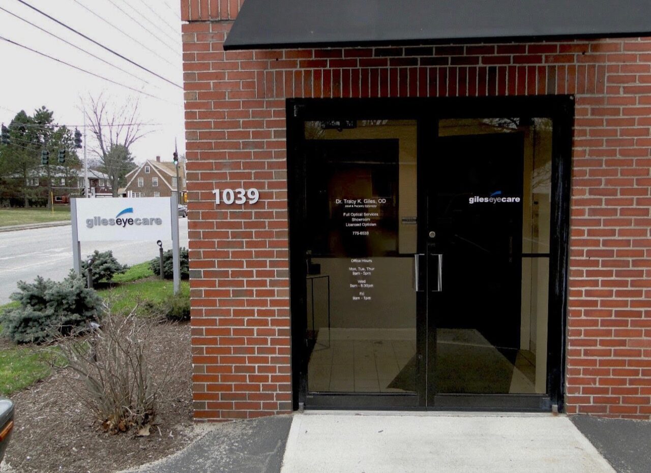 About Giles Eye Care | Eye Care Center in Portland